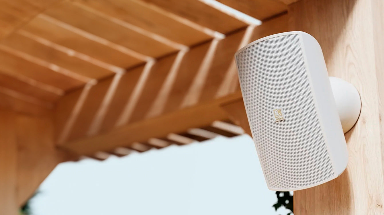 ELEVATE THE OUTDOOR EXPERIENCE! – Intersign